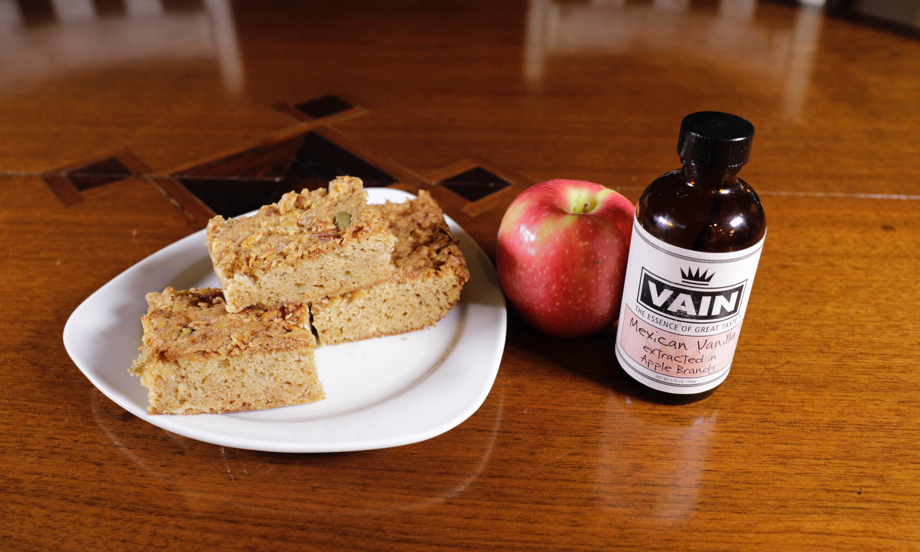 Divine Apple Cake – Vain Foods